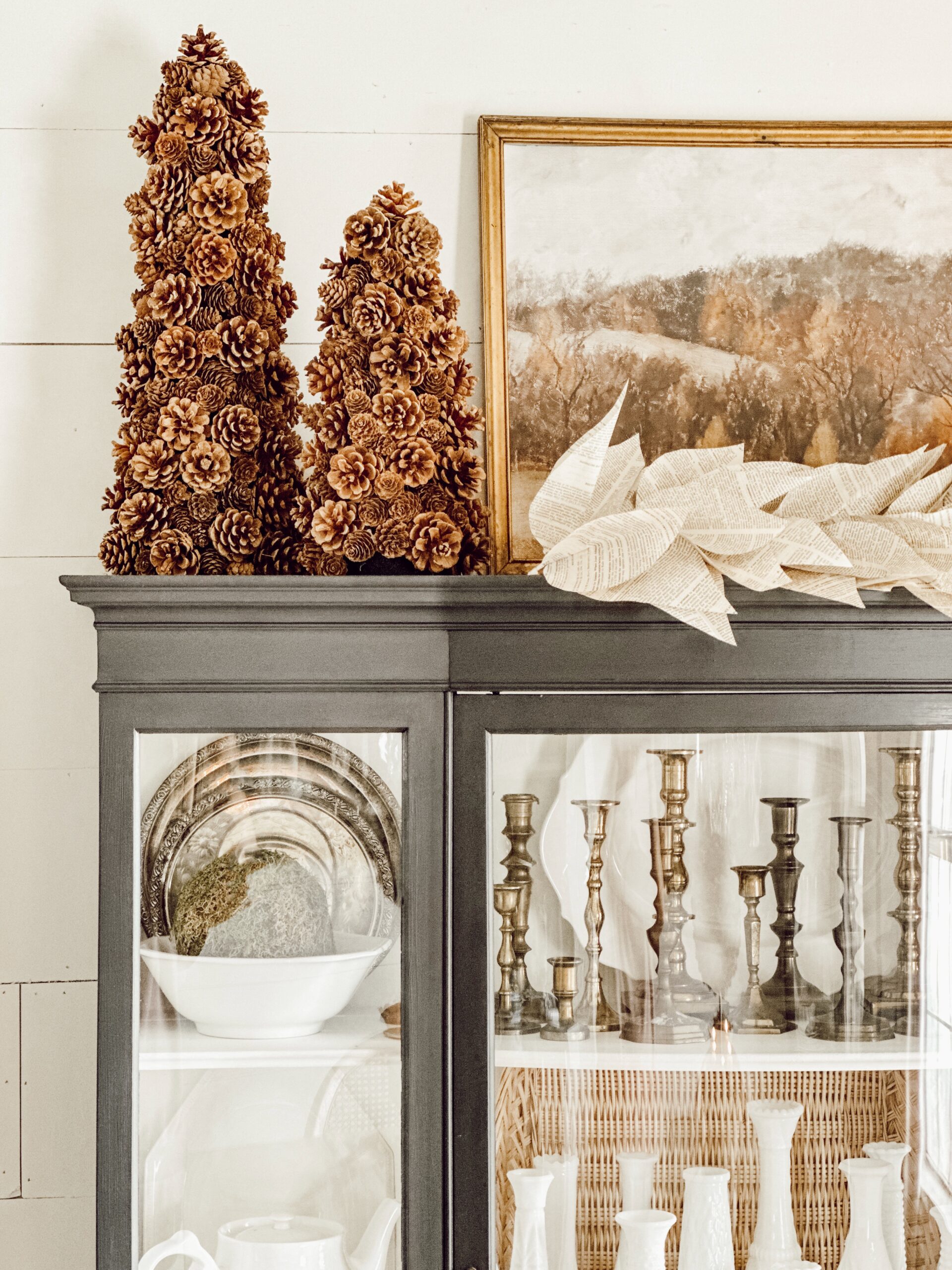 DIY Pinecone Tree: A Fun and Festive Craft Project!