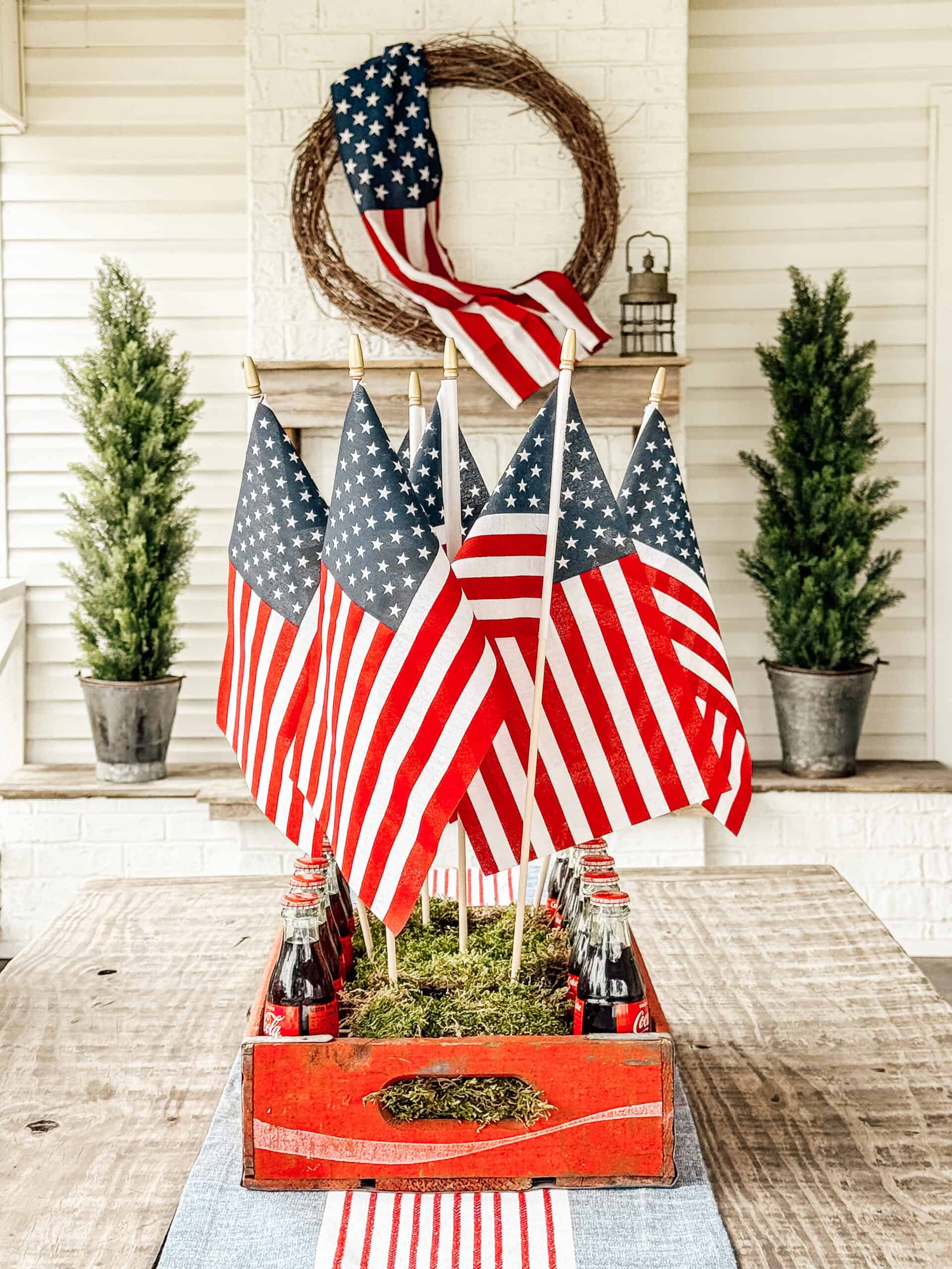 Create an Easy Patriotic Centerpiece with a Vintage Coca Cola Crate