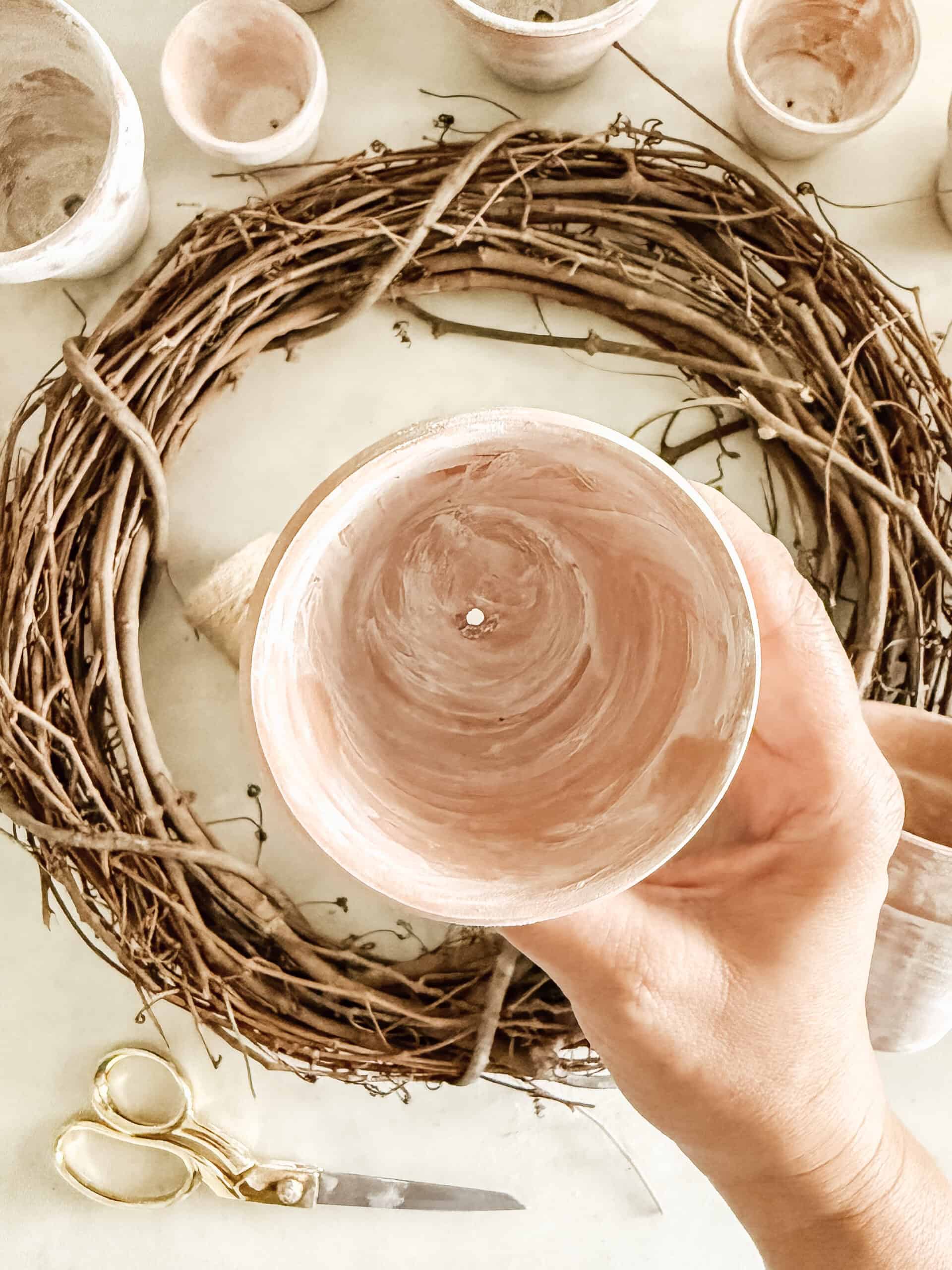 Terra Cotta Pot Wreath – Simple DIY Tutorial