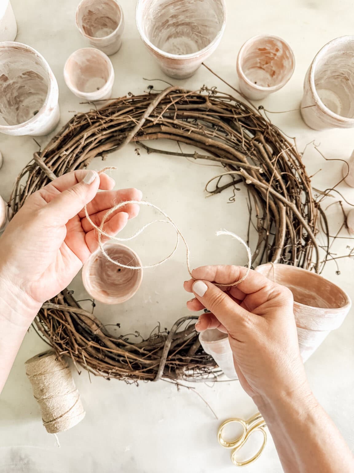 Terra Cotta Pot Wreath – Simple DIY Tutorial